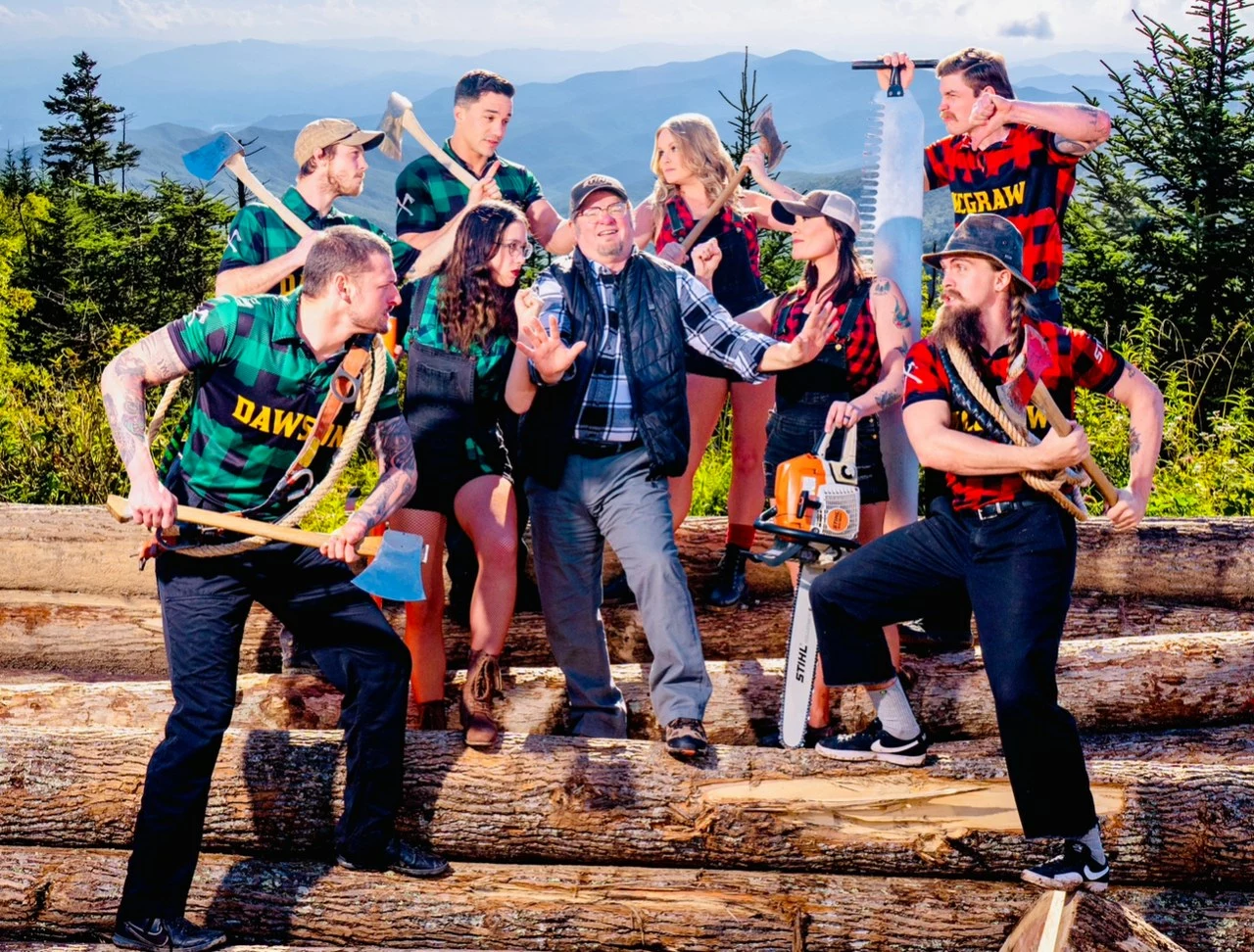 10 Things to Love About Paula Deen’s Lumberjack Feud in Pigeon Forge